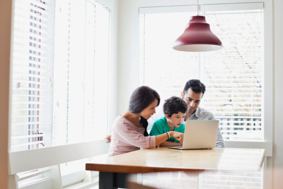 PythonのAnacondaって何？インストール方法や使い方も解説 | NEUTRAL